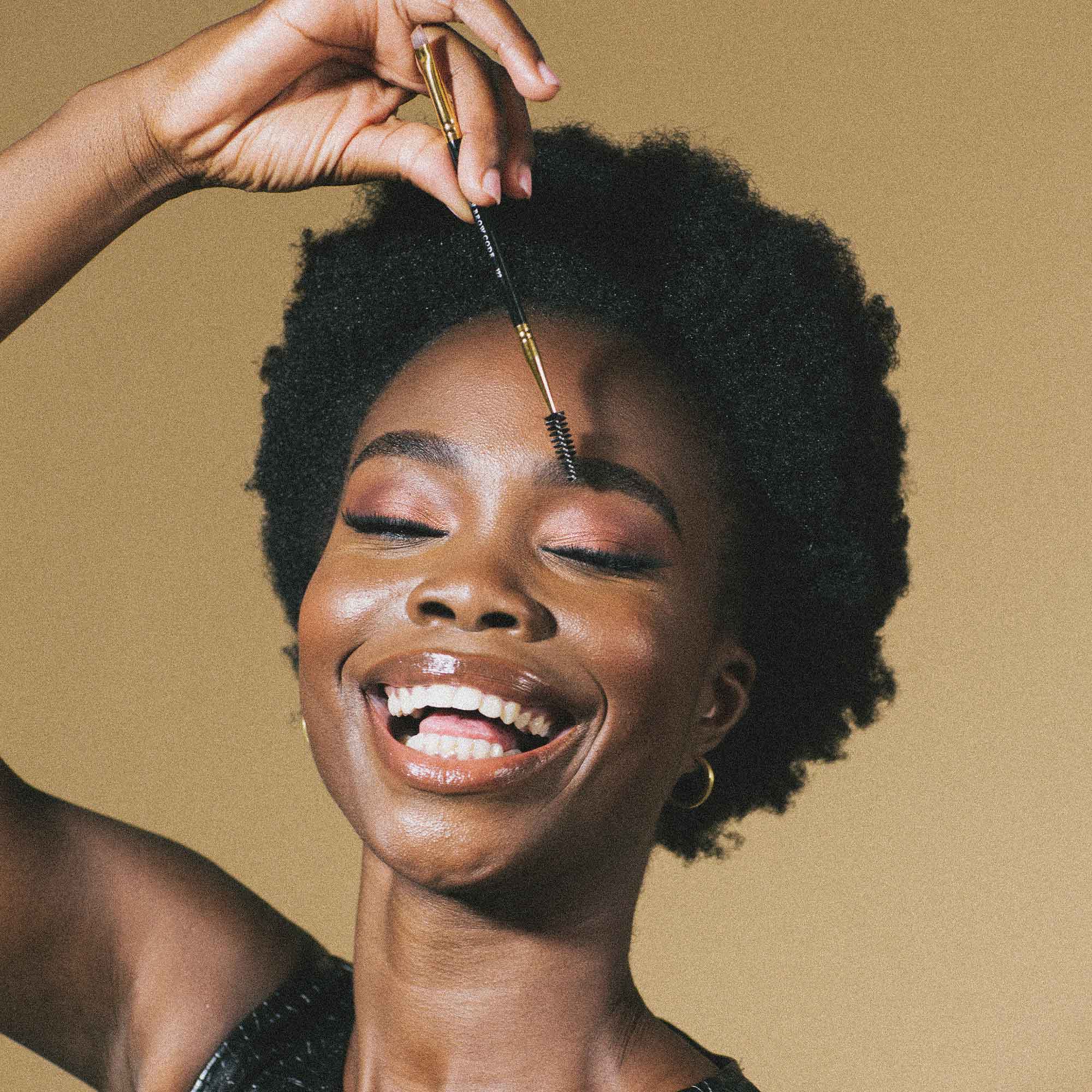 122 Define & Line Brush | Brow Code Professional New Zealand